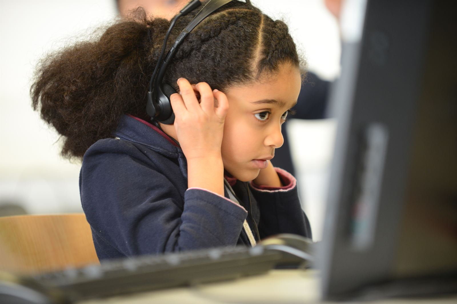 Children in the Computer Room - ISF International School Frankfurt ...
